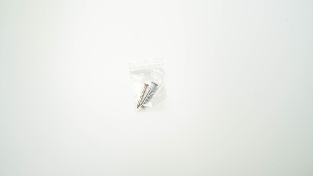 Next Level Frames™ Self-leveling Picture Frame